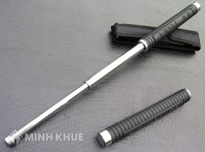 Sử dụng Baton để tự vệ có cần phải xin phép